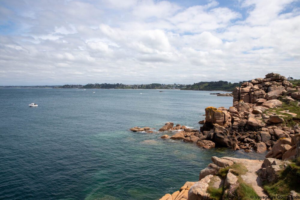 Que faire sur la côte de granit rose : les incontournables